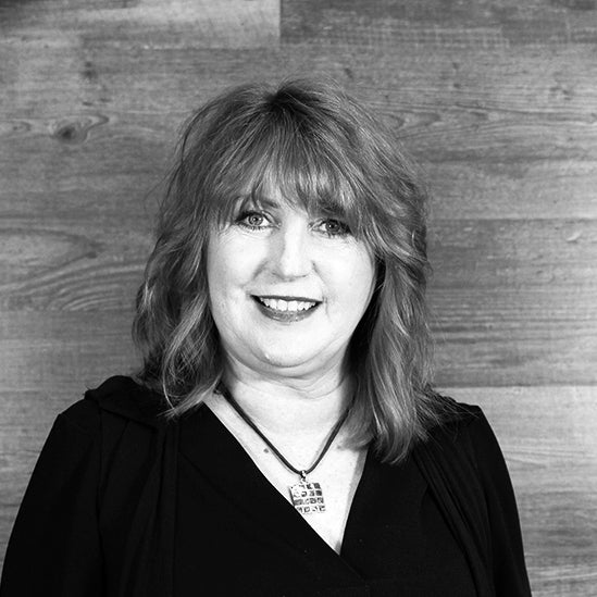 Detra Smith - Olivia Garden